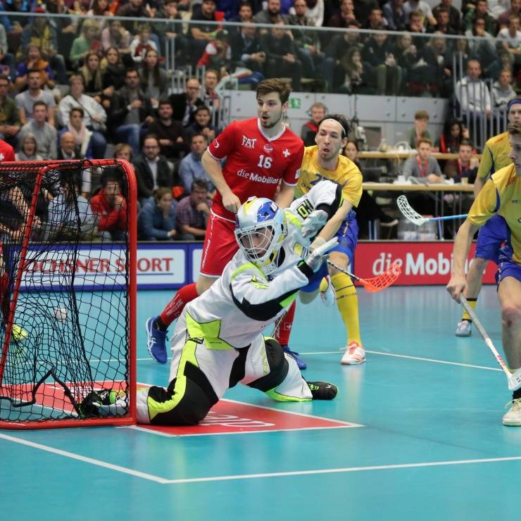 Isostar – Sporternährung für Training und Wettkampf | isostar.ch